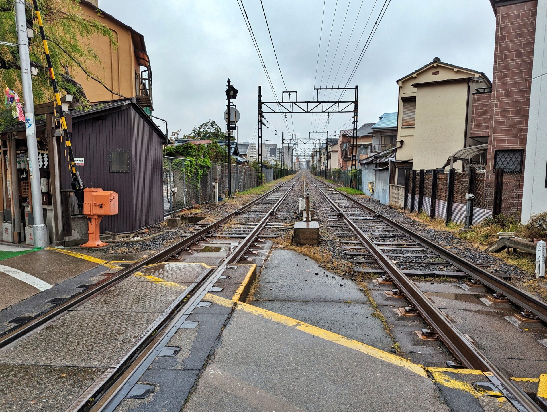 時を超える旅 – 西天下茶屋商店街の歴史と現代 | オーサカレッド